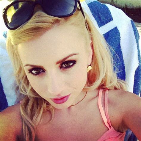 Lexi Belle Tied Up Telegraph