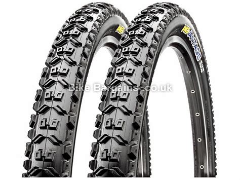 Maxxis Advantage 26" MTB Tyres Pair (Expired) | Tyres
