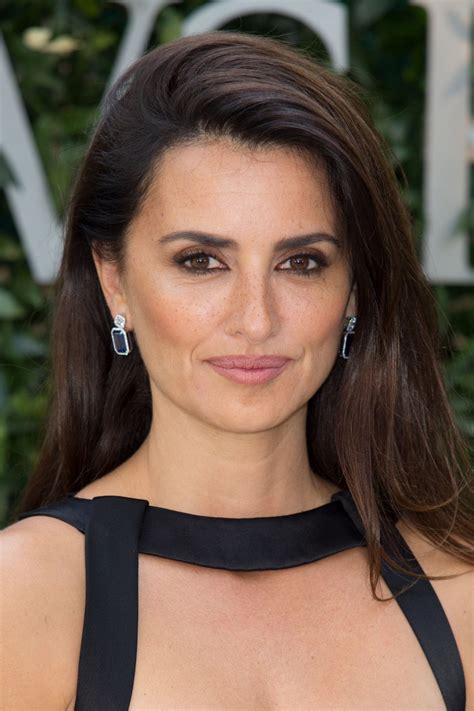 Penelope Cruz Atelier Swarovski Cocktail Party In Paris 07022018