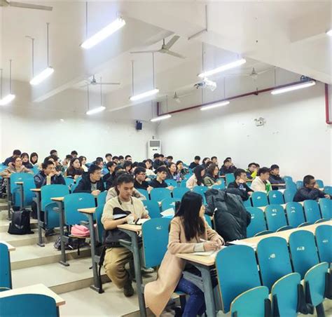 设计艺术学院召开《党的性质、宗旨和指导思想》主题党课 设计艺术学院