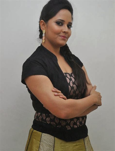 Hot Anchor Anasuya Latest Spicy Cleavage Stills In Legend Audio Function Mallu Aunties