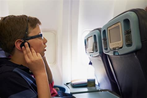 10間航空公司機上wifi服務評比和機上wifi費用比較 Skyscanner台灣