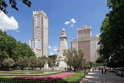 Plaza de España - SMARTTRAVELERS