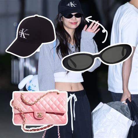 블랙핑크 제니 공항룩 옷 패션 크롭 가디건 바지 샤넬 And 산리오 가방 모자 선글라스 아디다스 포럼 볼드 운동화 정보