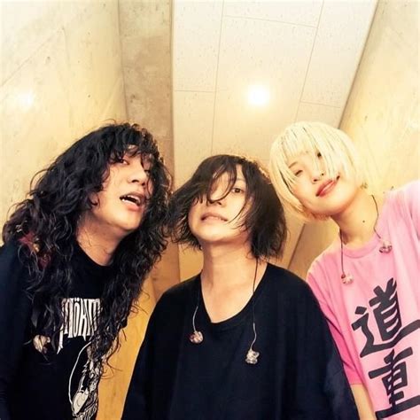 ヤバイtシャツ屋さん Yabai T Shirts Yasan すこ。suko Lyrics Genius Lyrics