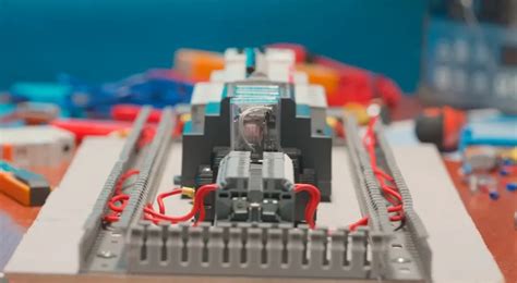 Basic Concept Of Miniature Relay Hwrelay