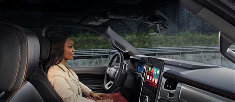 Ford BlueCruise Hands-Free Driving | Maps & Features | Ford.com