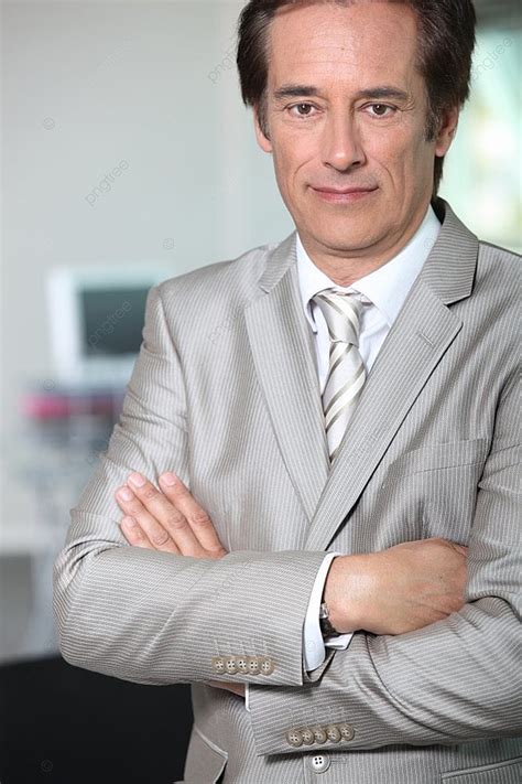 팔짱을 끼고 배경 일러스트 팔짱을 끼고 사진 벡터 및 Psd 파일 무료 다운로드 Pngtree