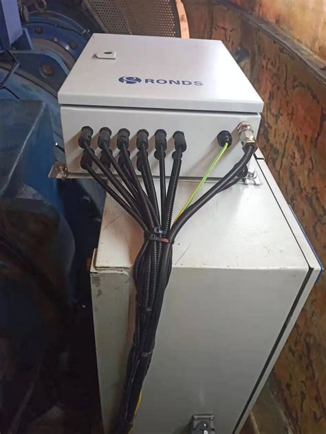 Real Time Vibration Monitoring System For Industrial Machines Rh2000