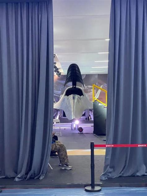 白帝空战系统现身航展南天门计划重要部分凸显我国军事实力 哔哩哔哩