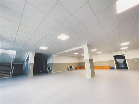 Gruntowna modernizacja szkoły w Świerznie Urząd Gminy Świerzno