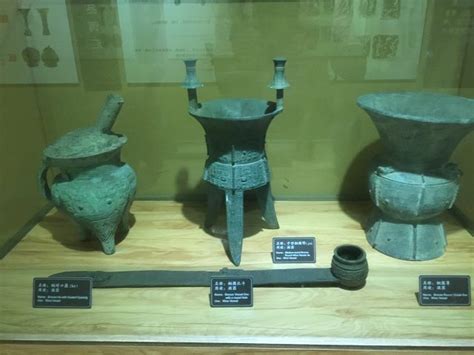 2024不过摆放在原地的司母戊大方鼎是复制品原件在北京国家博物馆展览还有出土的车马坑陪葬物等展示 殷墟 评论 去哪儿攻略