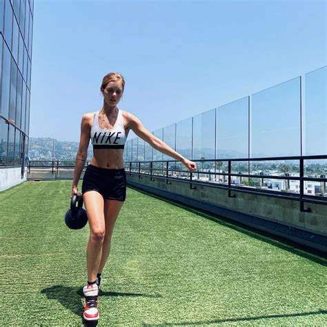Samara Weaving Clicks At A Gym Instagram Photos 1 Jul 2020