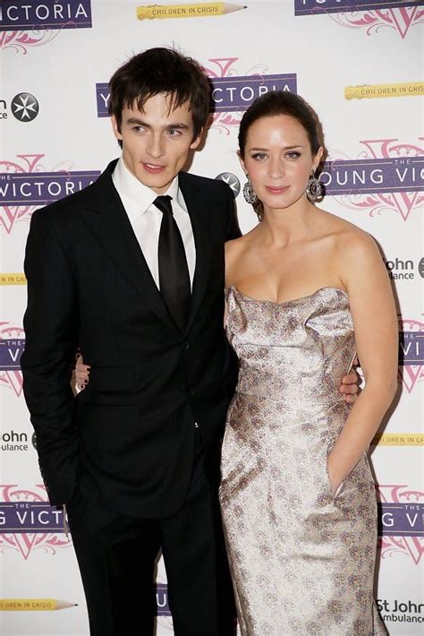 Фото №36 Руперт Френд