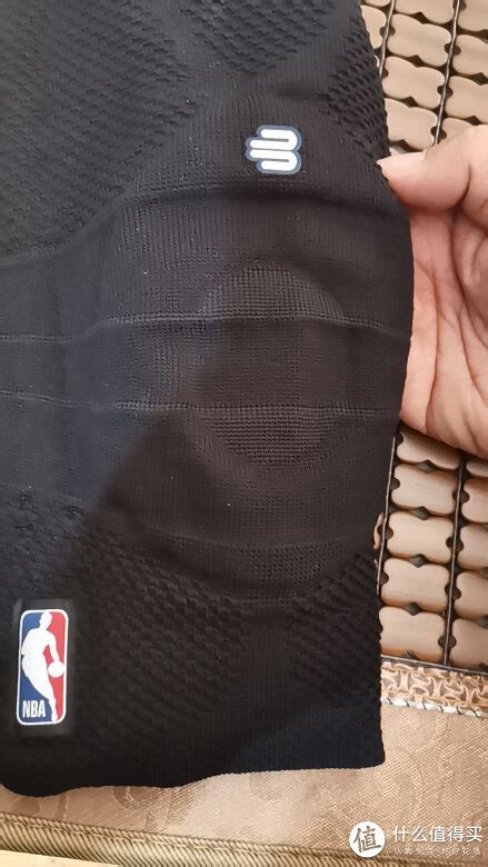 保而防运动护具怎么样 包裹性很好买两只穿一只感 什么值得买