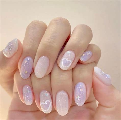 ♡𝘱𝘪𝘯𝘵𝘦𝘳𝘦𝘴𝘵𝘤𝘵𝘪𝘴𝘮𝘧 파스텔 네일 반짝이는 네일 매니큐어 디자인