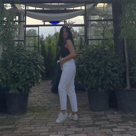 მეგი მიქაძე