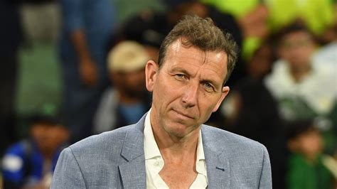 England Legend Michael Atherton Labels Australia Homesick Travellers