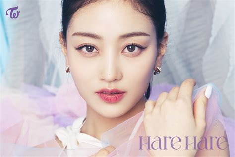 Criss Hallyu Twice 트와이스 『hare Hare』 Teaser Image