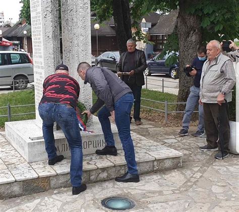 Ђорђевић положио венац на Споменик погинулим борцима 1990 1999 године у Ваљеву