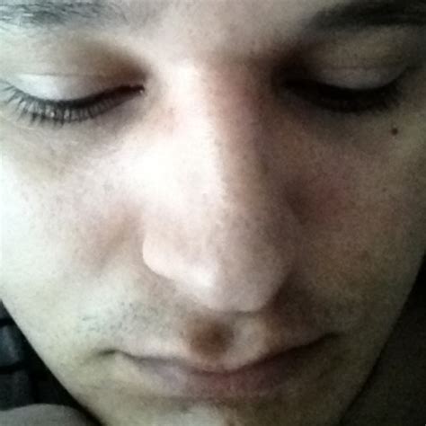 Stream Nico Pretorius Who Am I Now Imogen Heap Clip At Home In Bed Just Waking Up By Nico