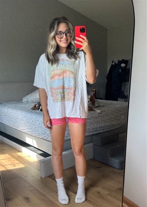 30 Hot Girls In Pajamas Barnorama