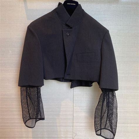 ปักพินในบอร์ด 22 TREND FAHION STYLR | เสื้อผ้า