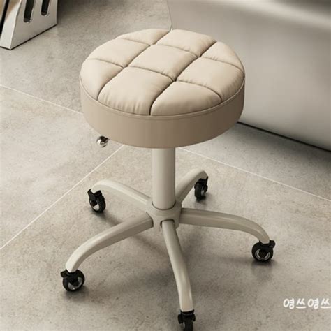 바퀴달린 의자 원형 미용 네일샵 이발소 보조 작업 스툴 체어 티몬