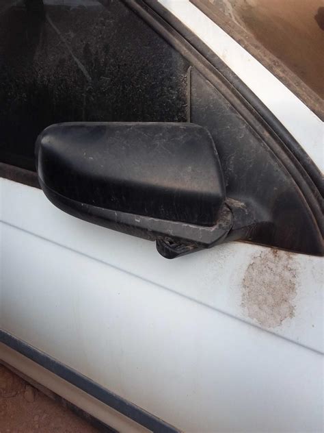 Right Rear Door Window Commodore Holden 2003