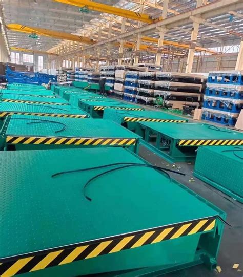 T Hydraulic Platform Vertical Dock Leveler Logistics Warehouse
