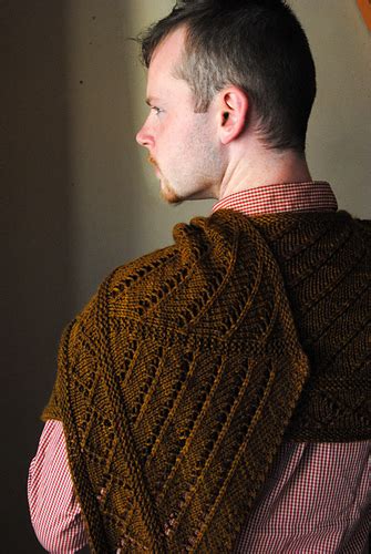 Ravelry: Gyllis pattern by Stephen West