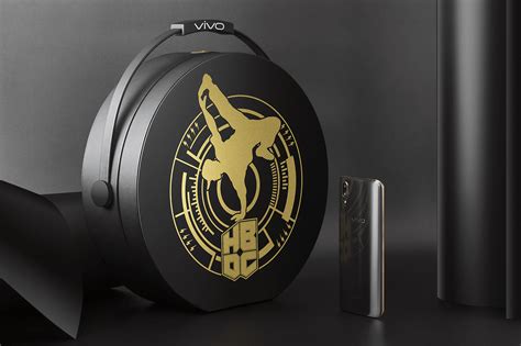 Vivo X21 黑金版and热血街舞团限定鹿晗礼盒 X老师会拍照 站酷zcool