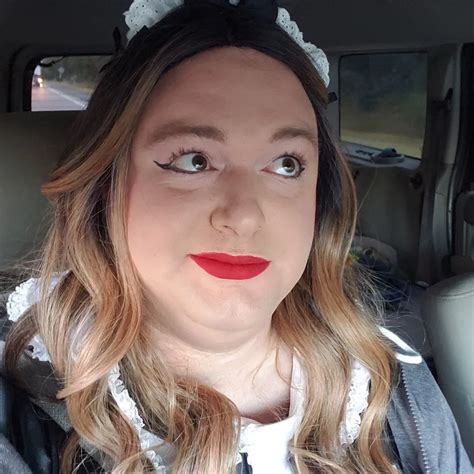 CD Maid 9 Pics XHamster