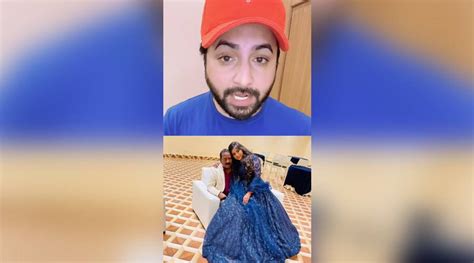 بیٹی کی طلاق پر باپ بینڈ باجا لیکر اس کےسسرال پہنچ گیابیٹی کو دھوم دھام