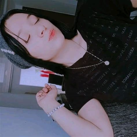 Nomercyhardsex的性爱视频and录播节目 Stripchat