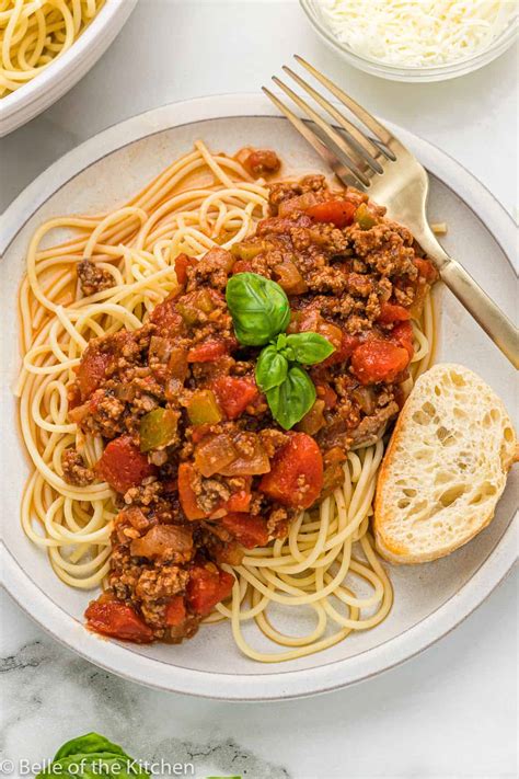 One Pot Cheesy Garlic Chicken Spaghetti Story Belle Of The Kitchen
