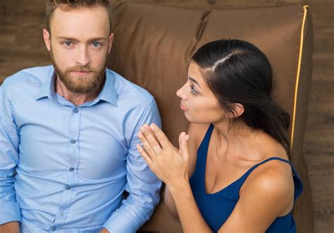 Dear Abby Wife Coaxes Opinions From Man Aiming To Please