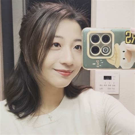 Lia Chi Litong Chi • Threads Say More