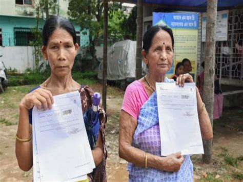 এনআরসির প্রভাব প্রায় ৫০ হাজার সংসার ভাঙার পথে Nrc Is Destroying