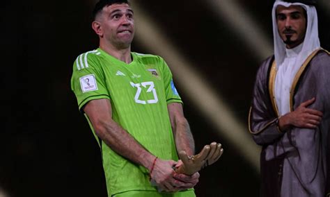 Dibu Mart Nez Se Confiesa Habla De Su Obsceno Gesto En Qatar F Tbol Internacional