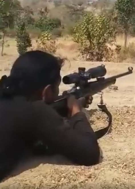 နတ်မောက်မြို့နယ် ရွာတော်ရွာမှ ထွက်လာသည့် စစ်ကား ၁ စီးကို လက်နက်ငယ်များဖ