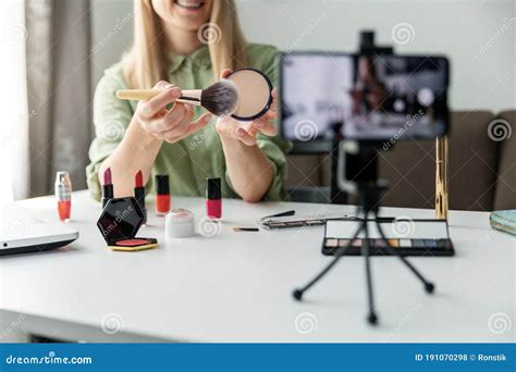 Makeup Beauty Fashion Blogger Influencer Recording Video Presenting