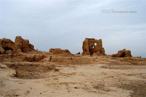 无人横图室外白天正面旅游度假荒凉石头美景中国亚洲石子景观娱乐蓝色蓝天天空自然天享受休闲景色放松