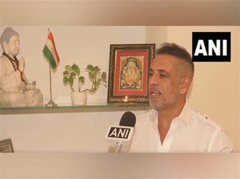 Priyanka Rahul Soniaji Are Fearless Robert Vadra