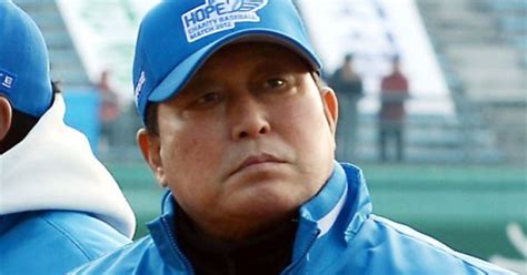 국민 감독 김인식 전 감독 준po 3차전 해설 나선다