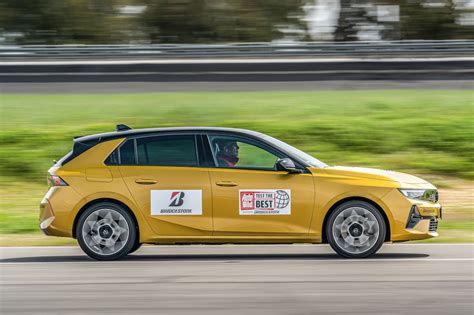 Opel Astra Vs Vw Golf Die Plug In Hybrid Versionen Im Vergleich