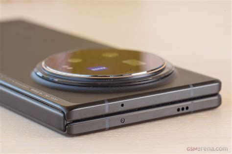 vivo X Fold3 Pro pictures, official photos