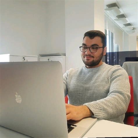 Mustafa Yanık Medium