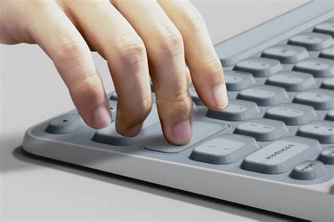 Revolutionizing Typing The Gauge Keyboards Dynamic Island And Electronic Ink Keys Freeyork