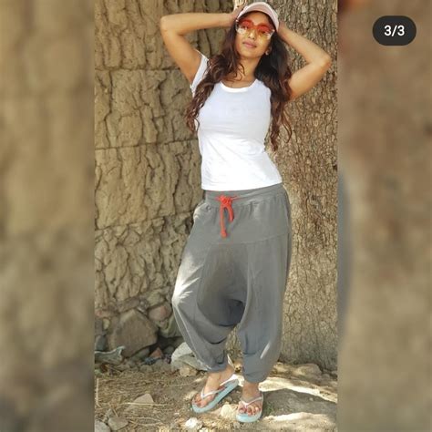 Joshi Vaibhavis Feet